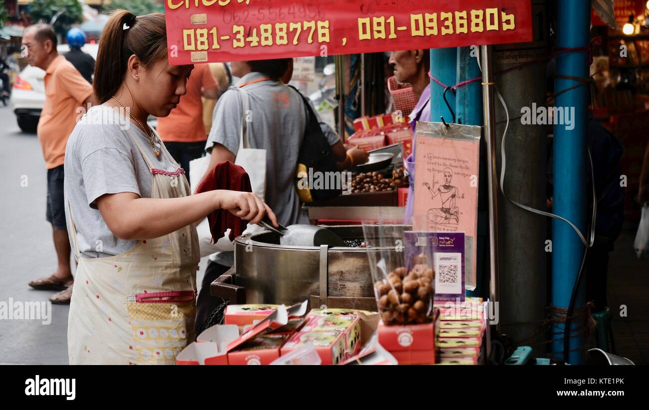 Lady cooking in the dark hi-res stock photography and images - Alamy