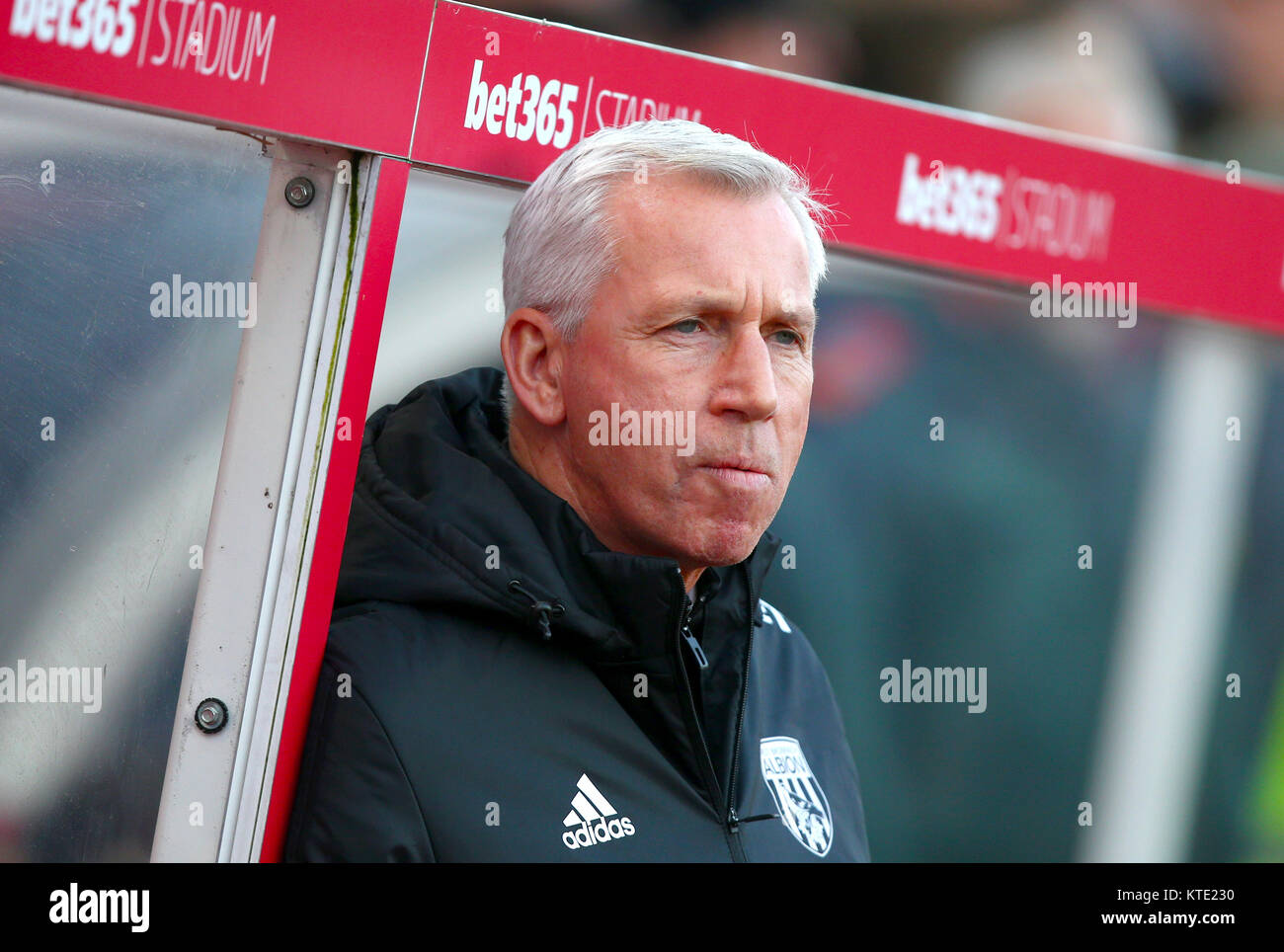 West Bromwich Albion manager Alan Pardew ahead of the Premier League ...