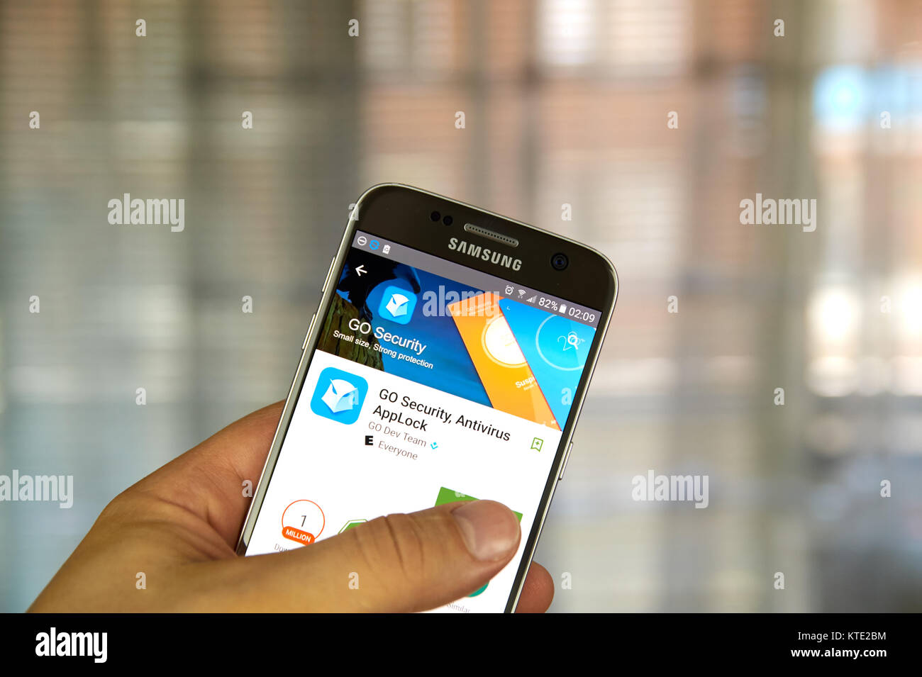 Aapplock hi-res stock photography and images - Alamy