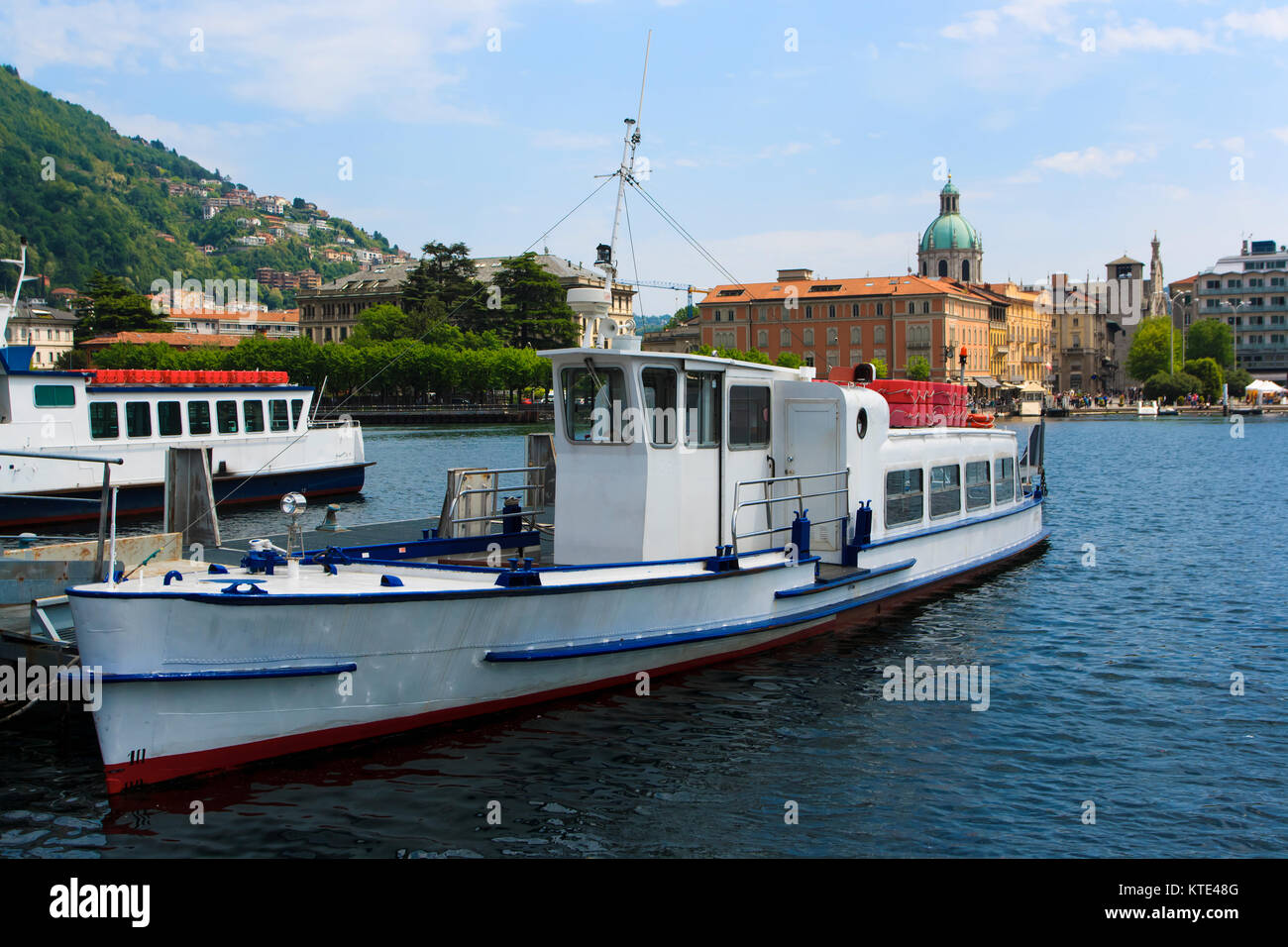Boat on Como lake Stock Photo - Alamy