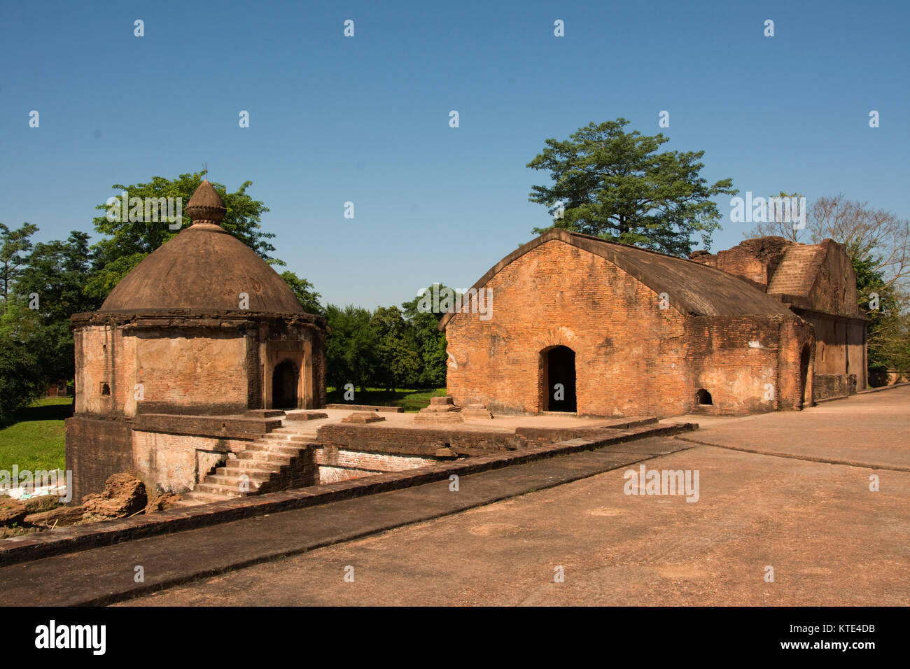 Tai ahom architecture hi-res stock photography and images - Alamy