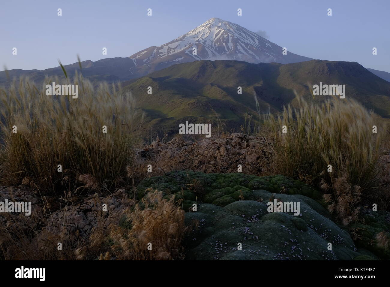 Majestic view of the highest peak in Iran called Mount Damavand Stock ...