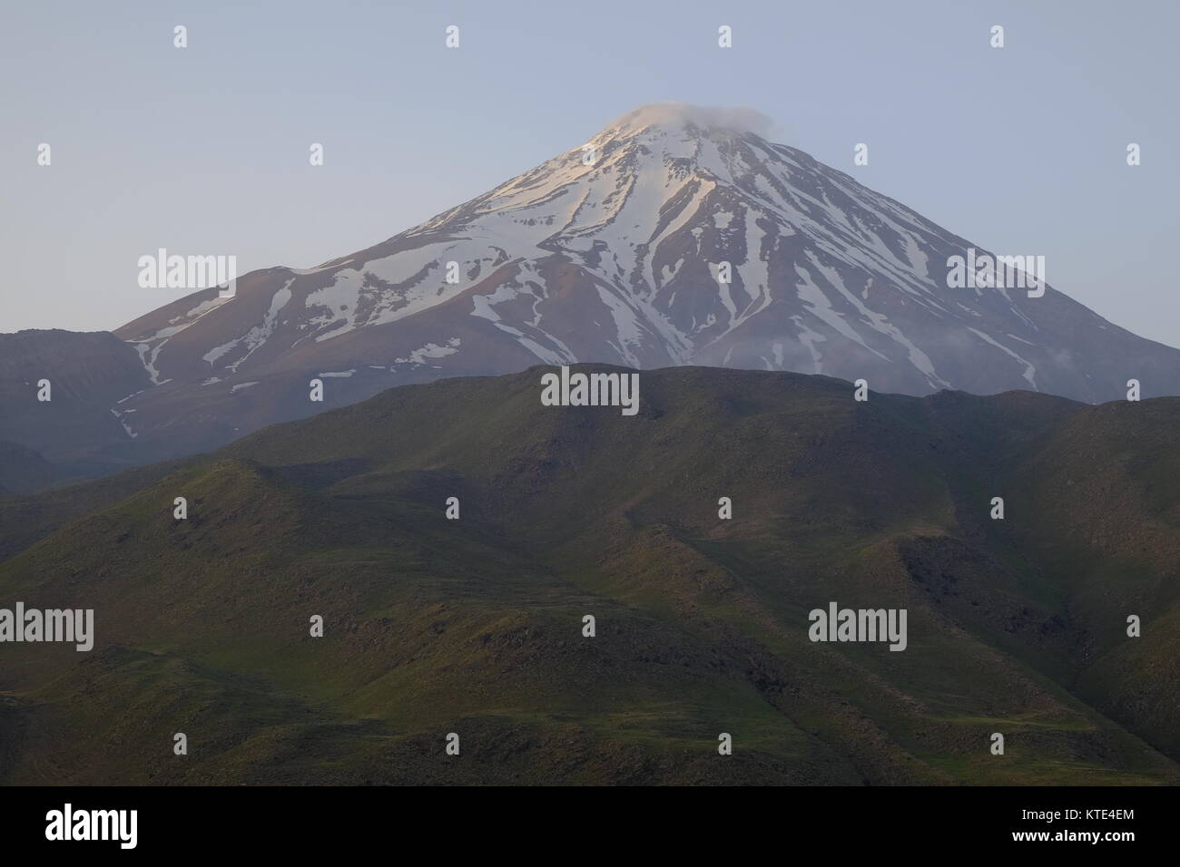 Majestic view of the highest peak in Iran called Mount Damavand Stock ...