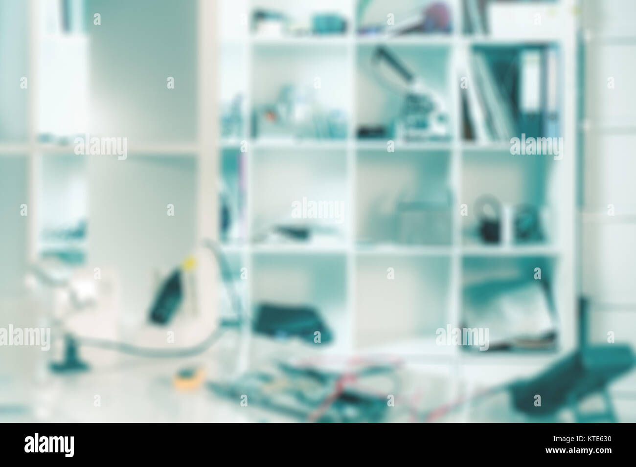 Hardware repair hi-res stock photography and images - Alamy