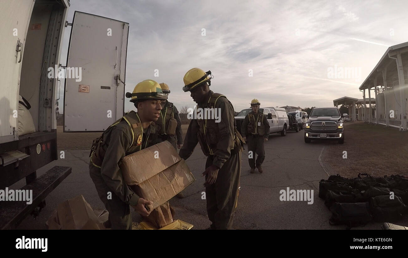 PERRY, Ga. – Decontamination Platoon and Identification and Detection ...