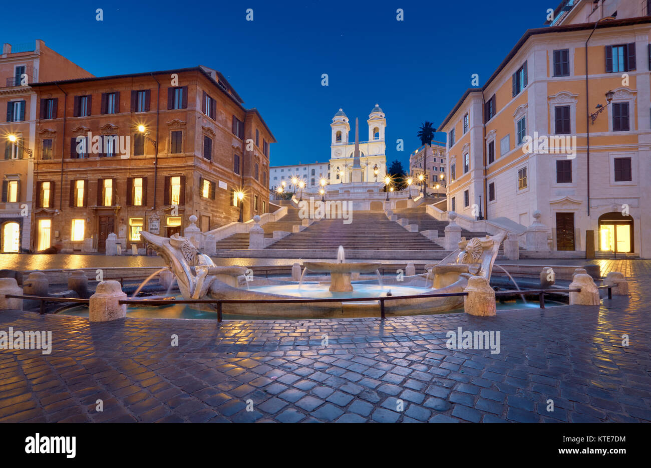 Rome spanish steps hi-res stock photography and images - Alamy