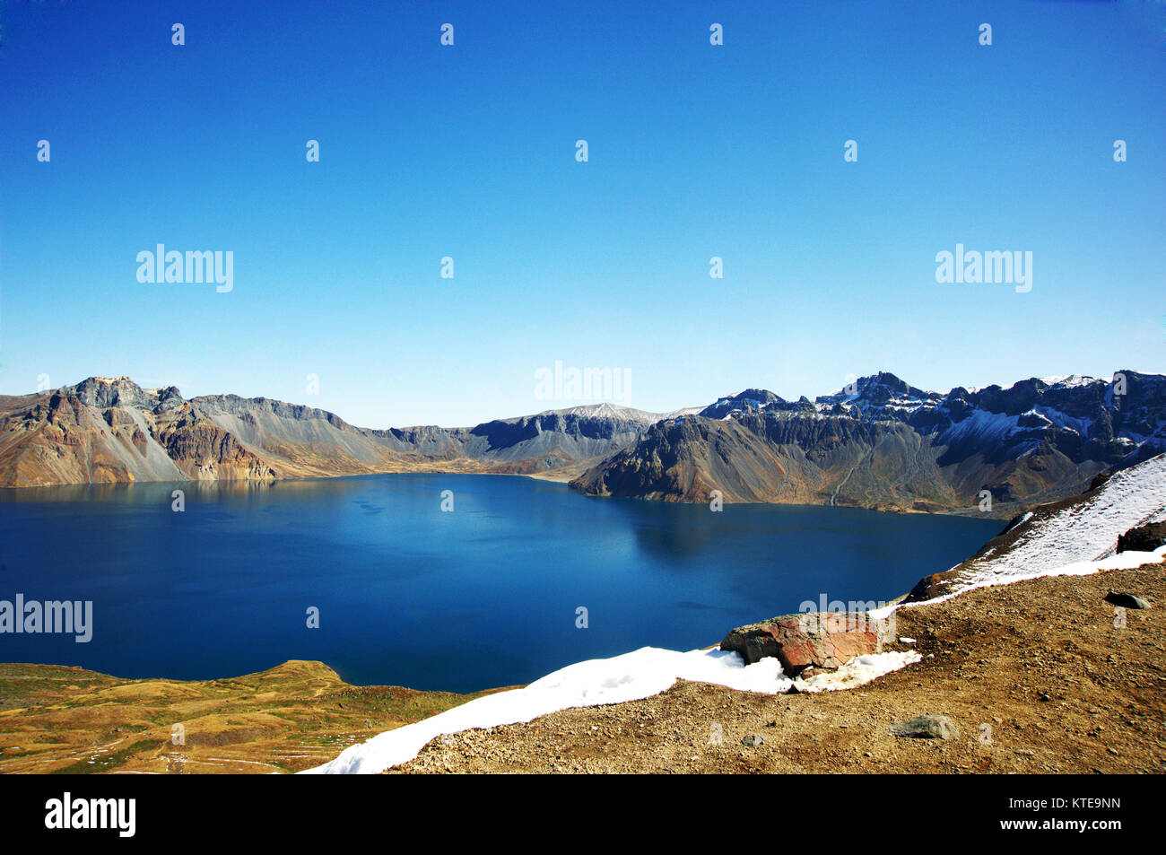 Lake Tianchi at Changbaishan national park, China Stock Photo - Alamy