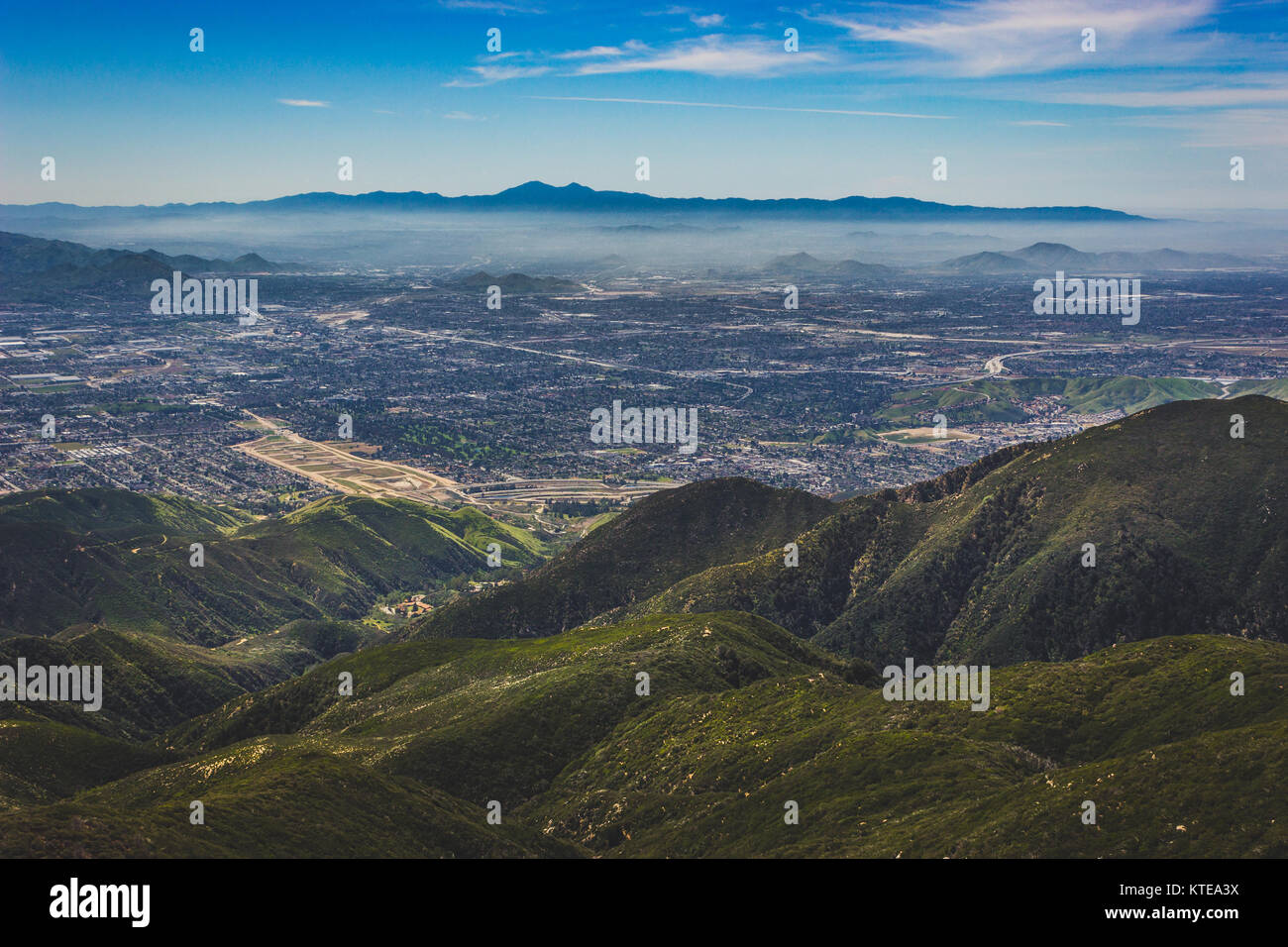 San bernardino, ca mountains hi-res stock photography and images - Alamy