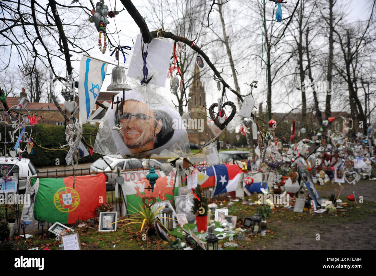 George michael garden highgate hi-res stock photography and images - Alamy