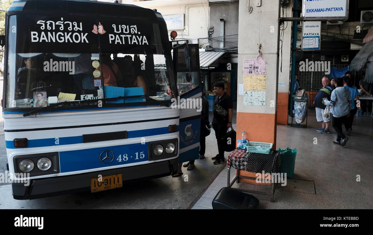 Bangkok to Pattaya bus station eastern terminal at Ekamai east coast ...