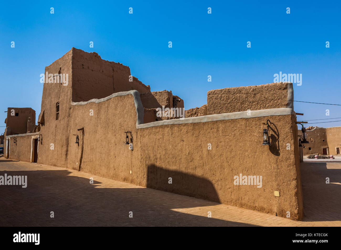 Traditional Arab mud brick architecture in Al Majmaah, Saudi Arabia ...