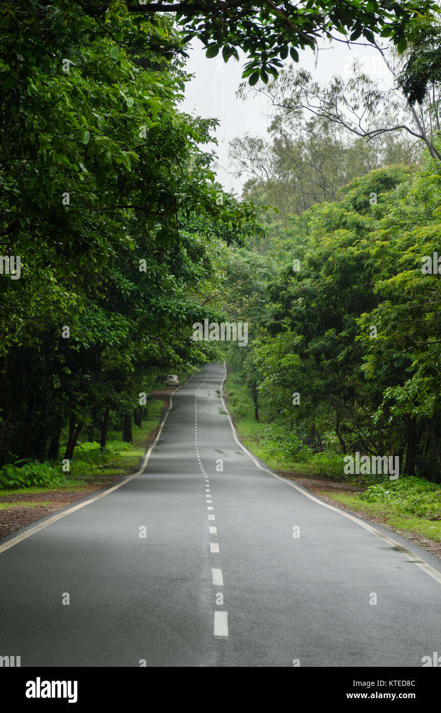 Narrow two lanes hi-res stock photography and images - Alamy