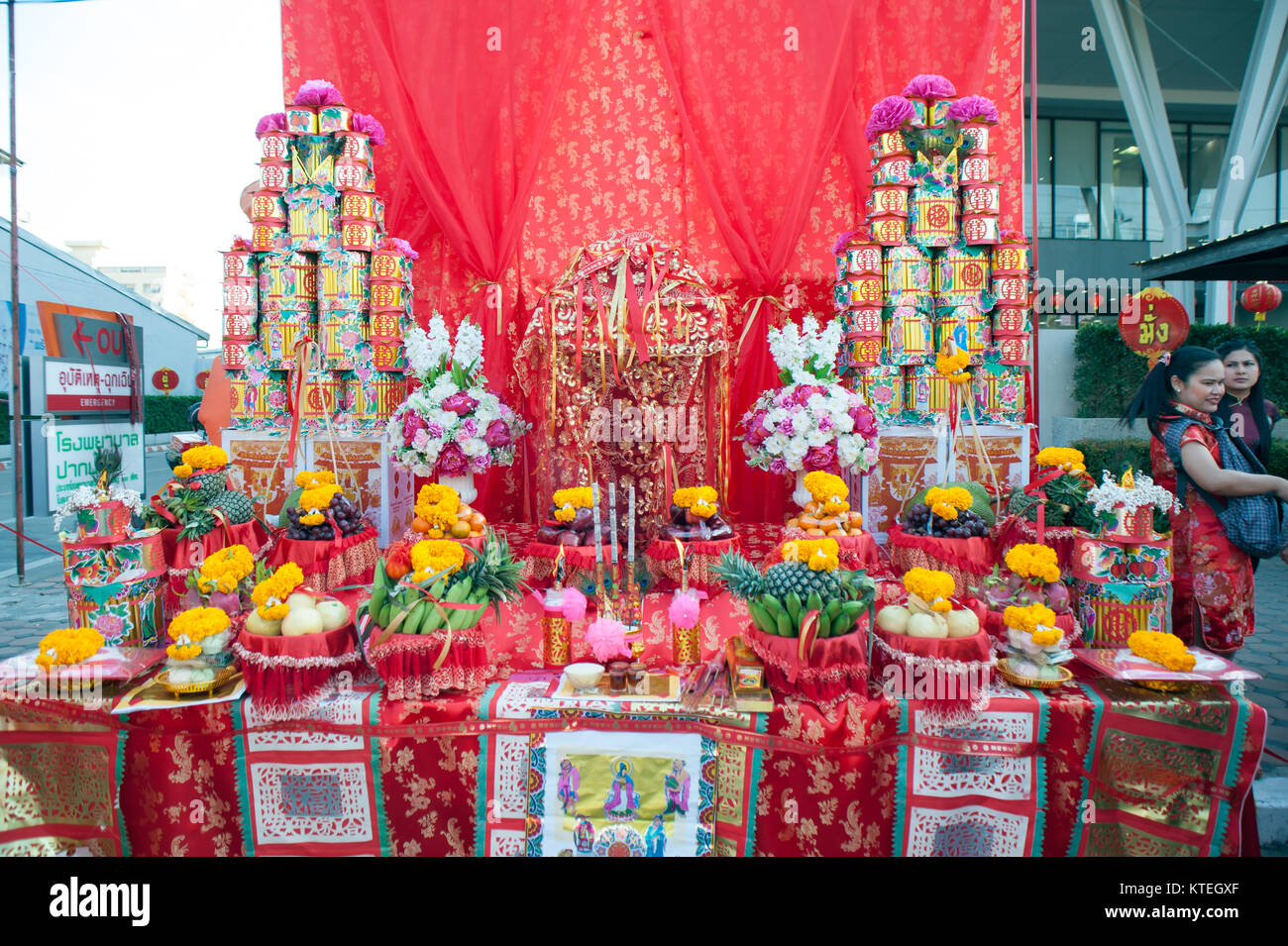 NAKHONSAWAN/THAILAND - JANUARY 31, 2017: God altar table on the street ...