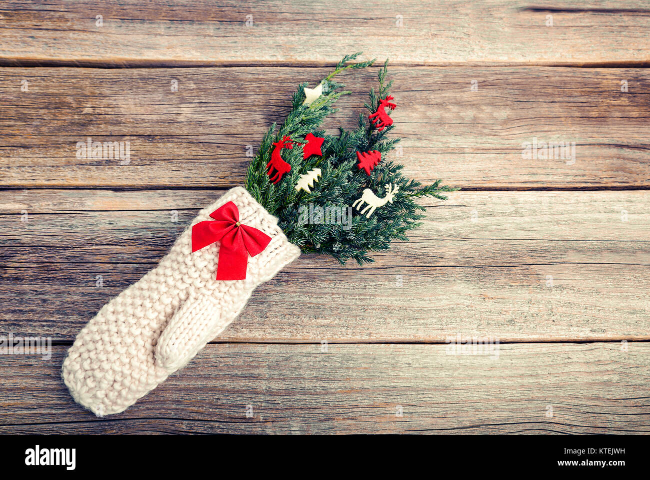 Mitten tree hi-res stock photography and images - Alamy
