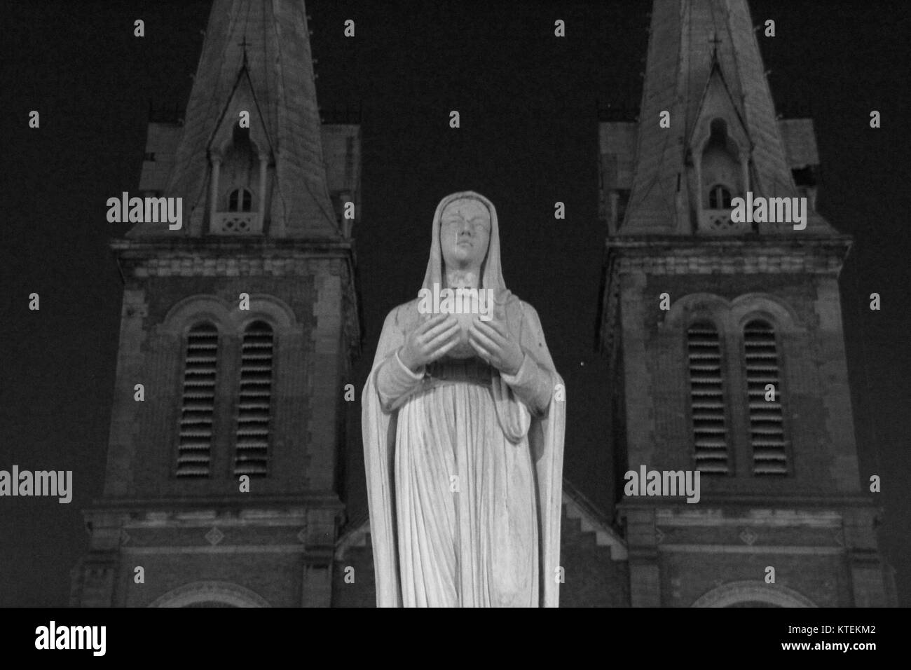 Maria ho hi-res stock photography and images - Alamy