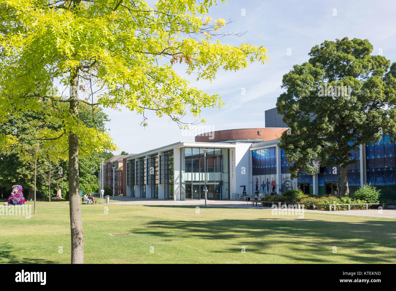 Grove Theatre in Grove House Gardens, Dunstable, Bedfordshire, England ...