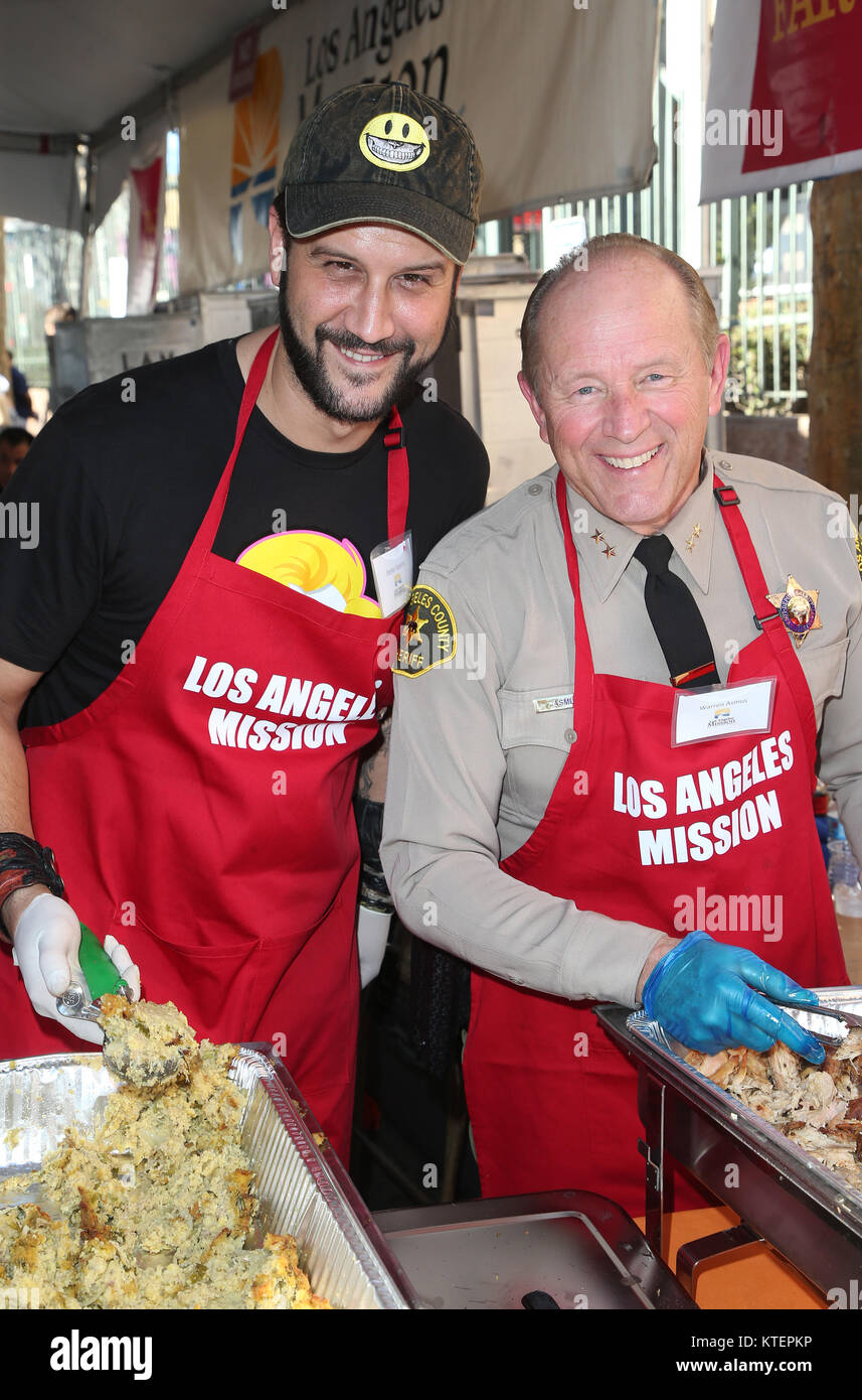 Los Angeles Mission Thanksgiving Meal For The Homeless Featuring ...