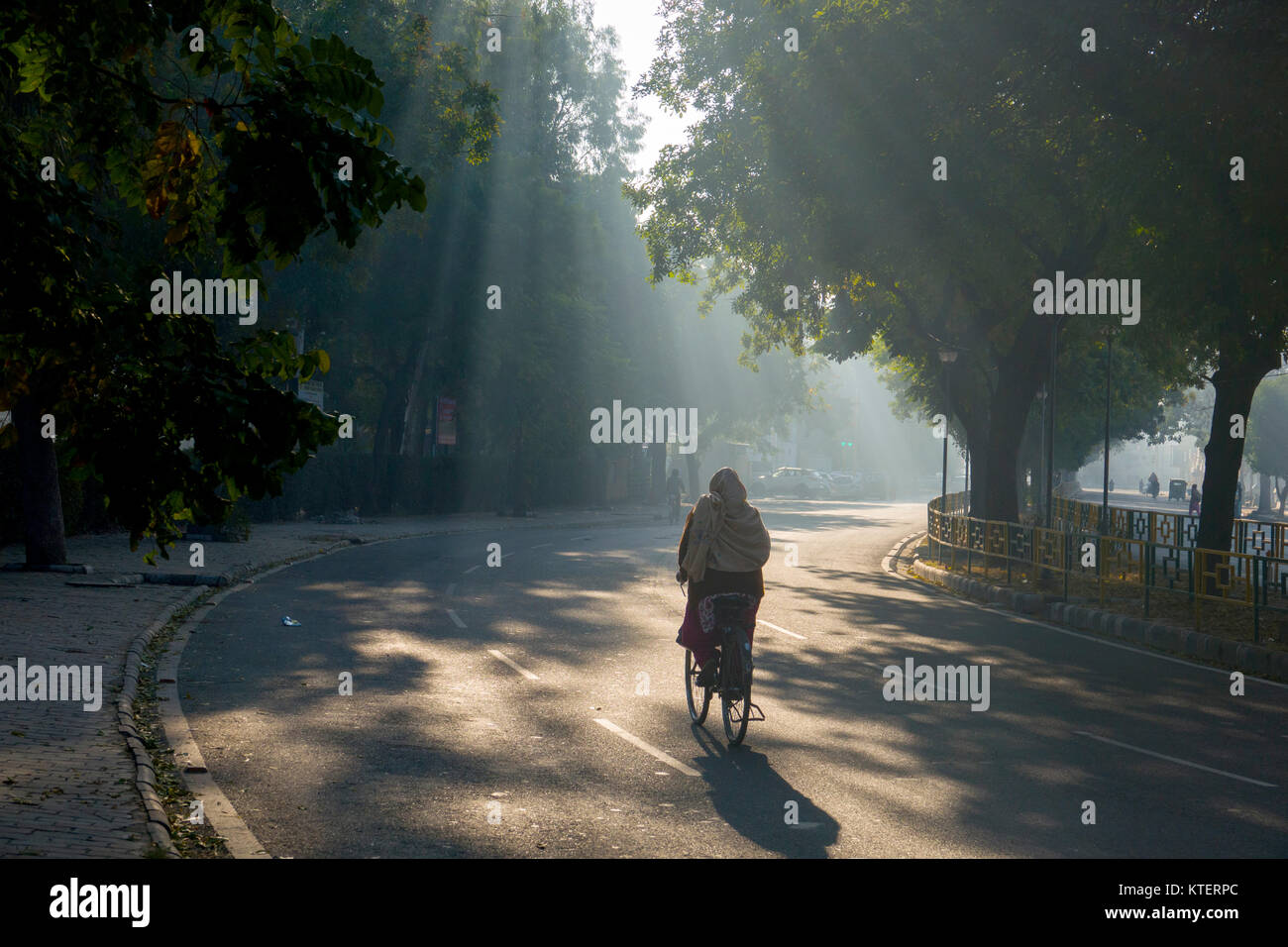 Old indian bicycle hi-res stock photography and images - Alamy