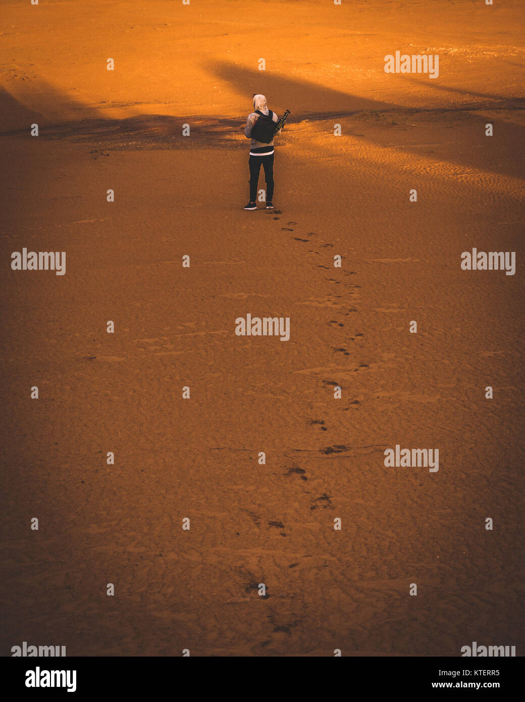 Exploring the desert hi-res stock photography and images - Alamy