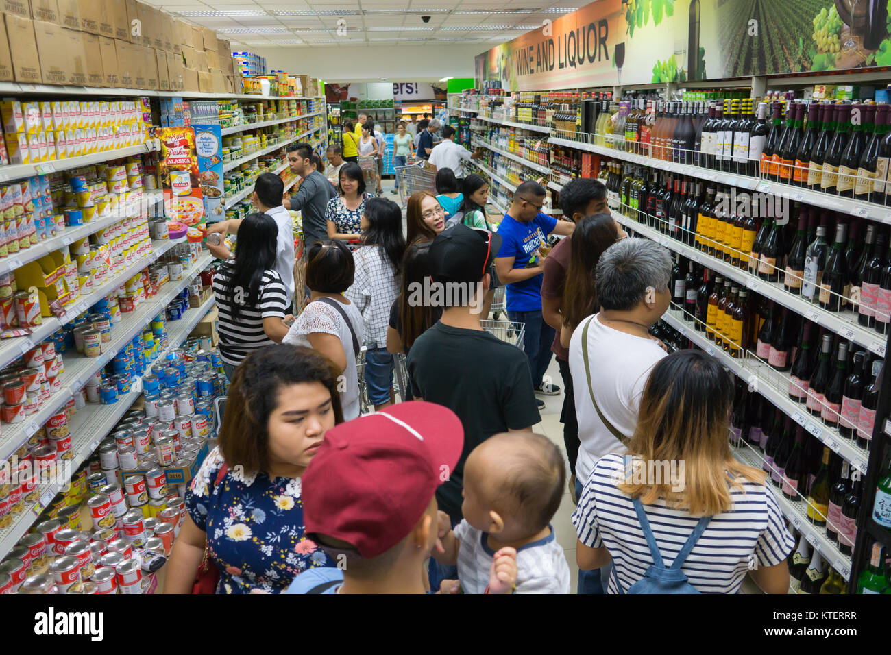Filipino christmas hi-res stock photography and images - Alamy