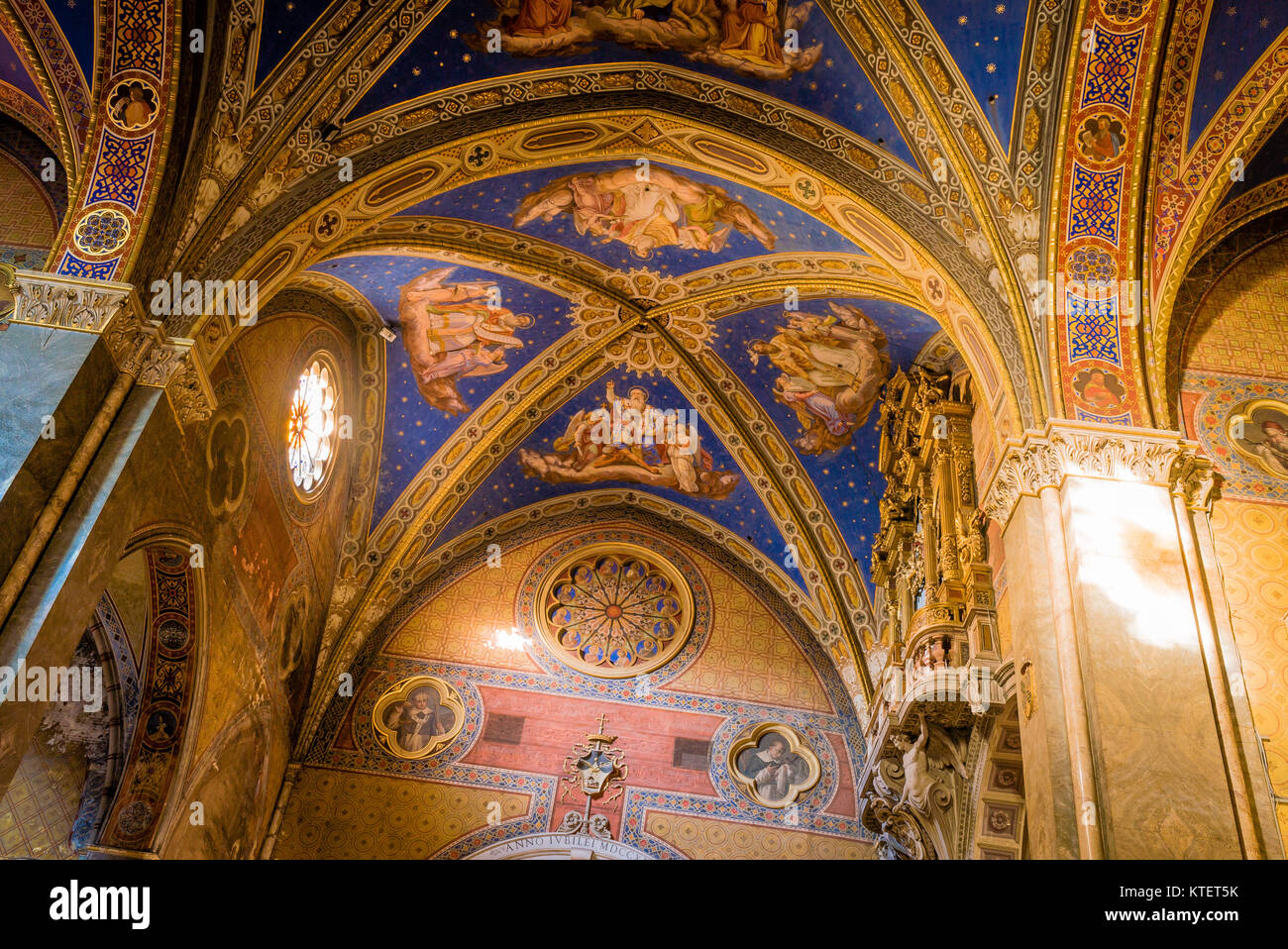 Sant Ignazio Church painted ceilings by painter Andrea Pozzo in Rome ...