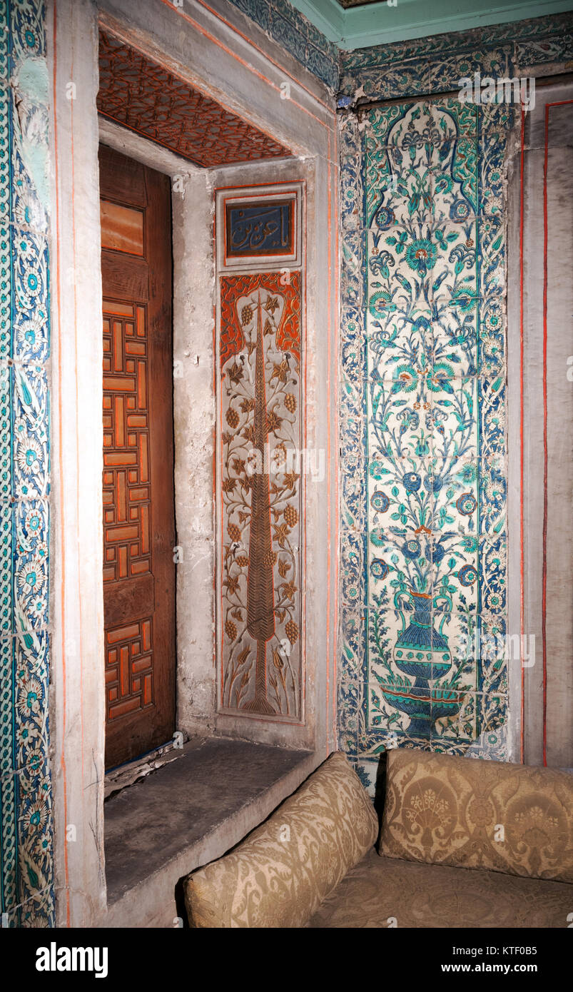 The Imperial Harem of the Ottoman sultan, which was also called ...