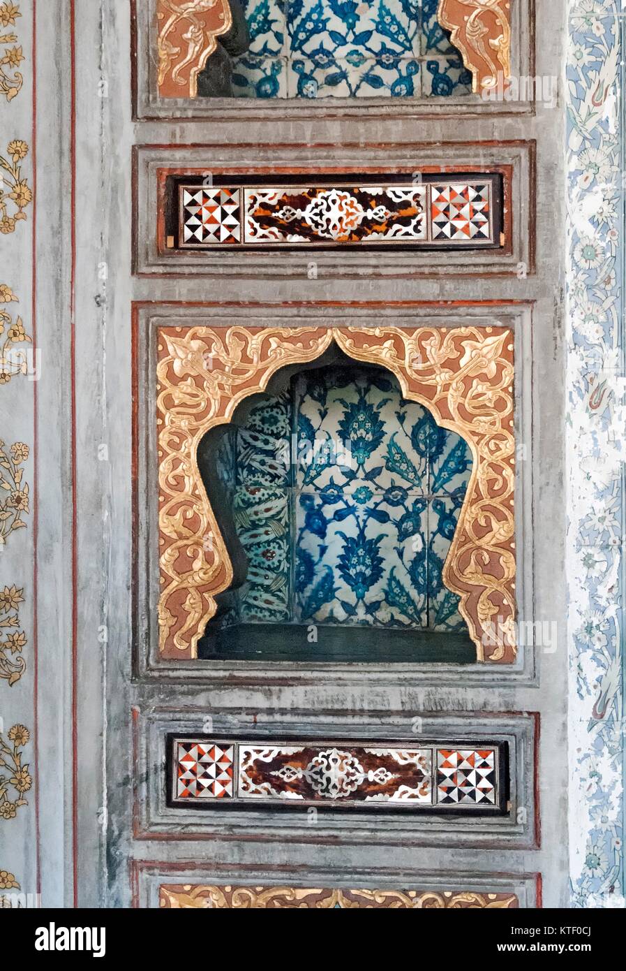 The Imperial Harem of the Ottoman sultan, which was also called ...