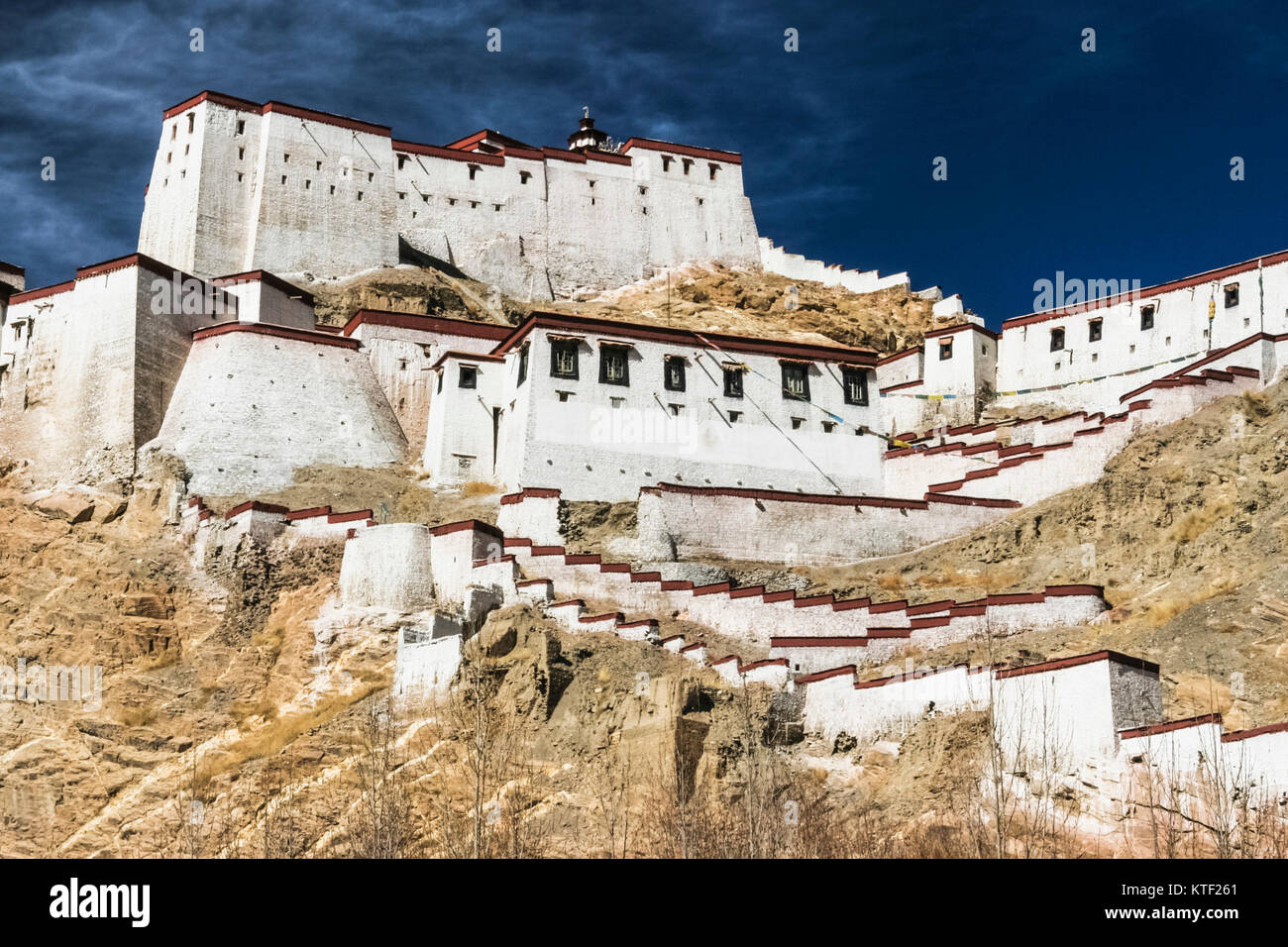 Tibetan fort hi-res stock photography and images - Alamy