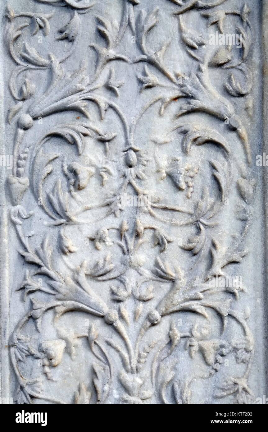 Tophane Fountain (Turkish: Tophane Çeşmesi)The sebil, a public fountain ...