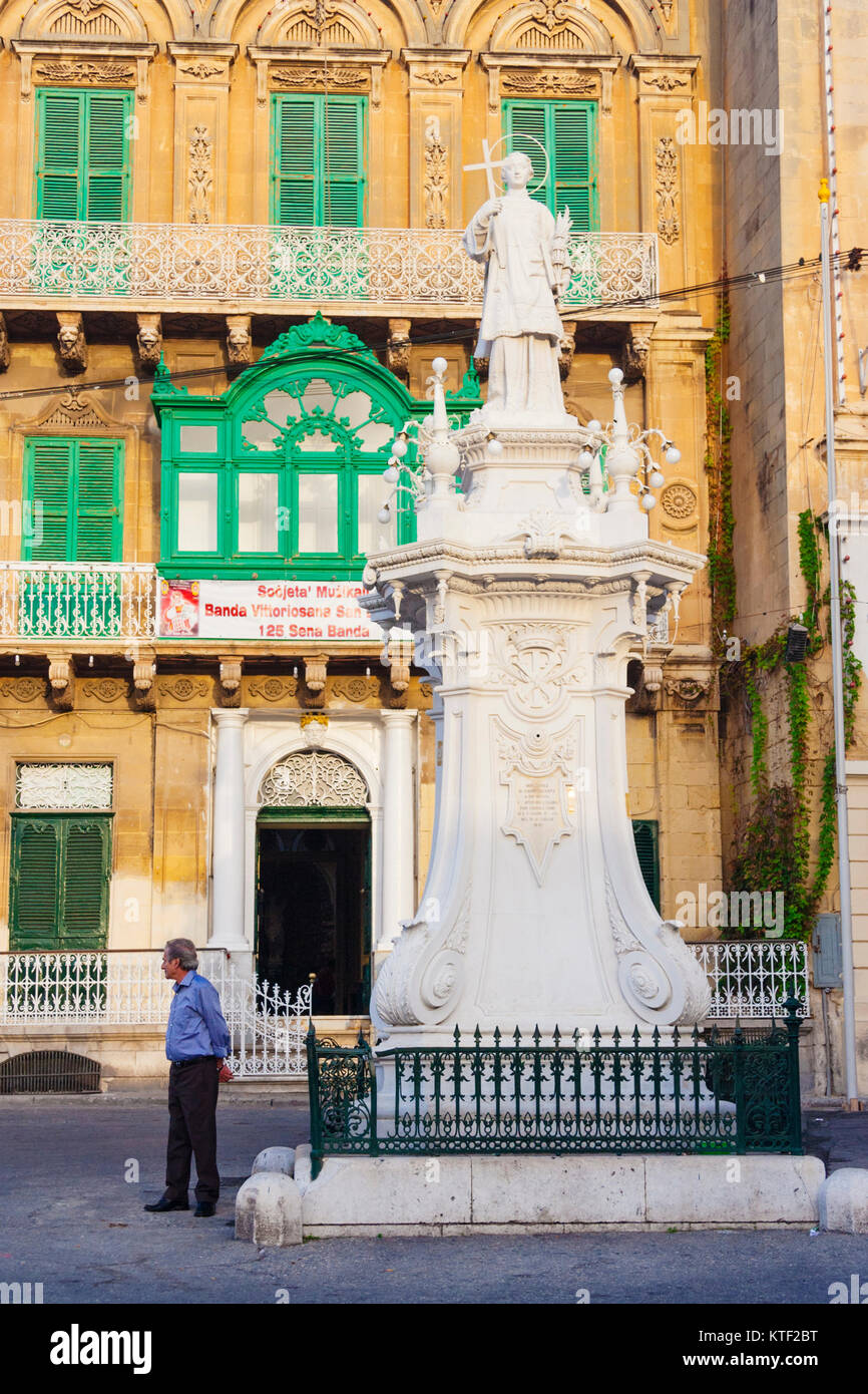 St. Lawrence statue at Victory Square (Misrah ir-Rebha). Birgu ...