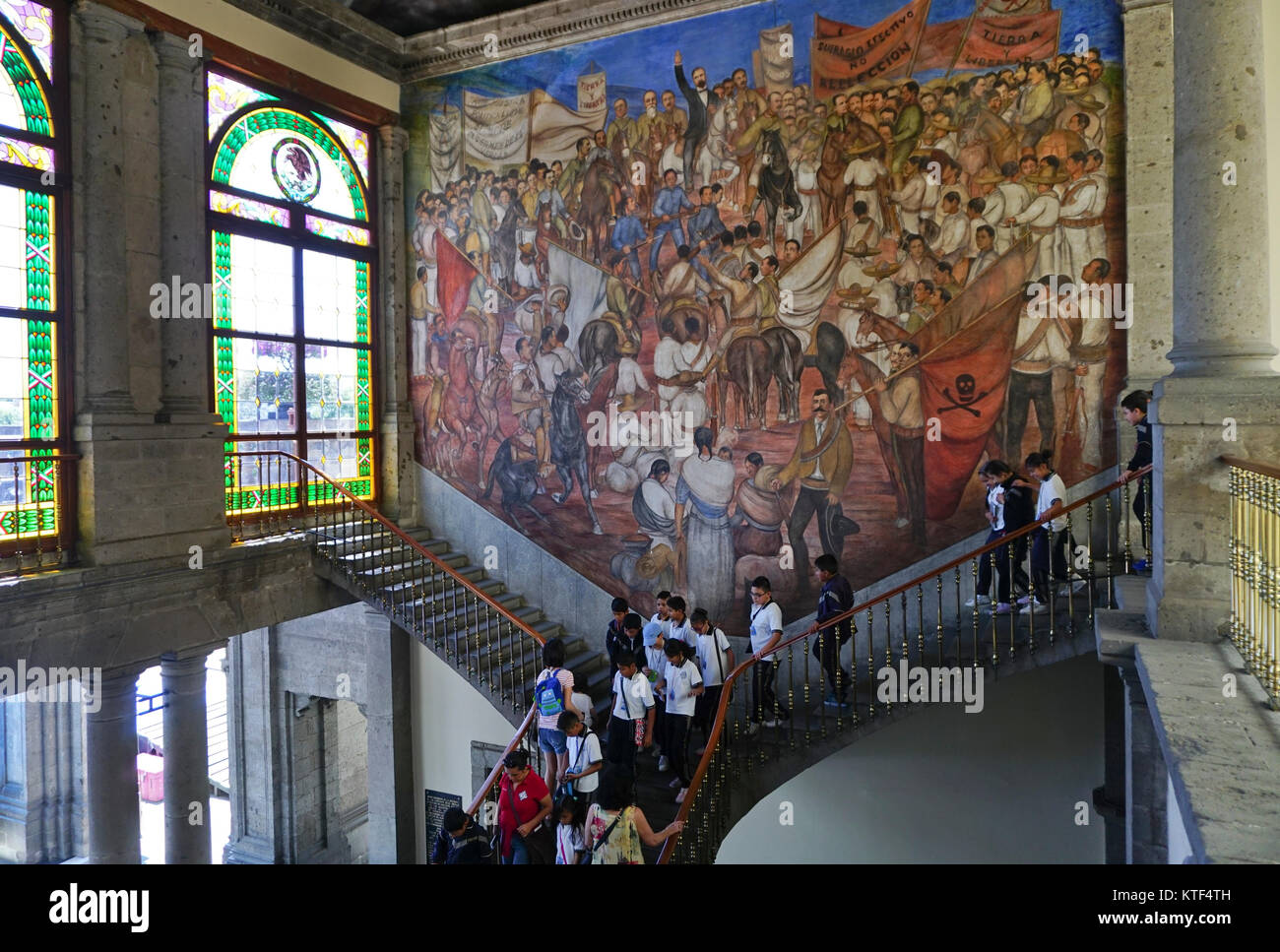 National Museum of History in El Castillo de Chapultepec (Chapultepec ...
