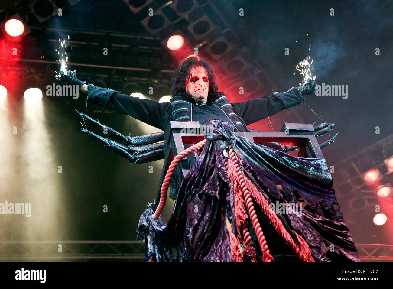 The American singer, songwriter and musician Alice Cooper performs a ...