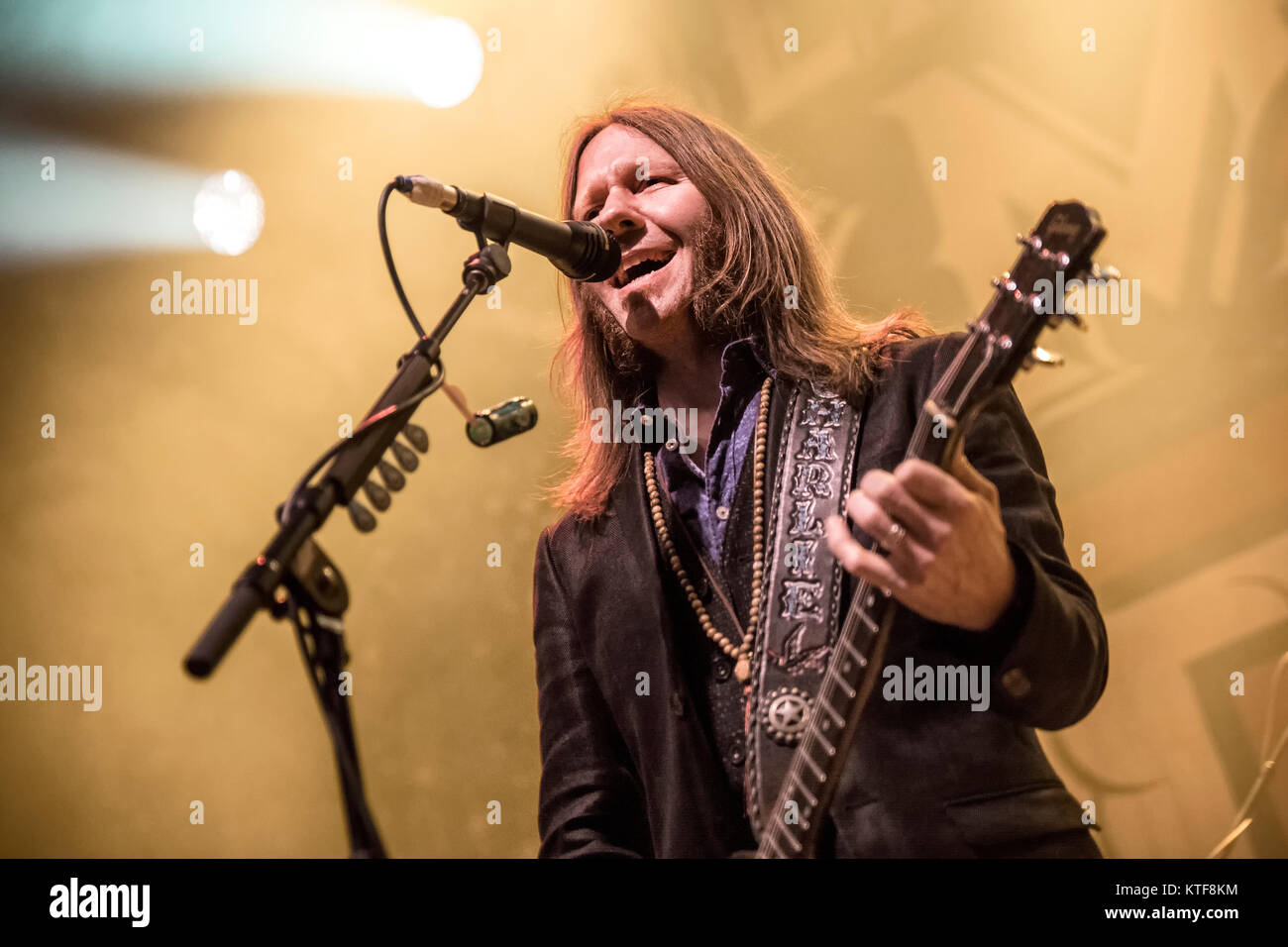 Blackberry smoke band hi-res stock photography and images - Alamy