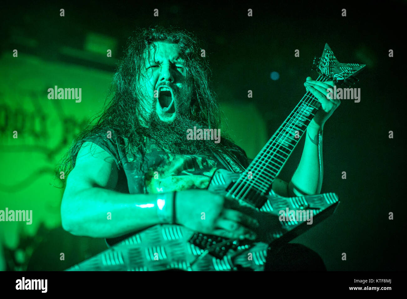 Blood Red Throne Logo