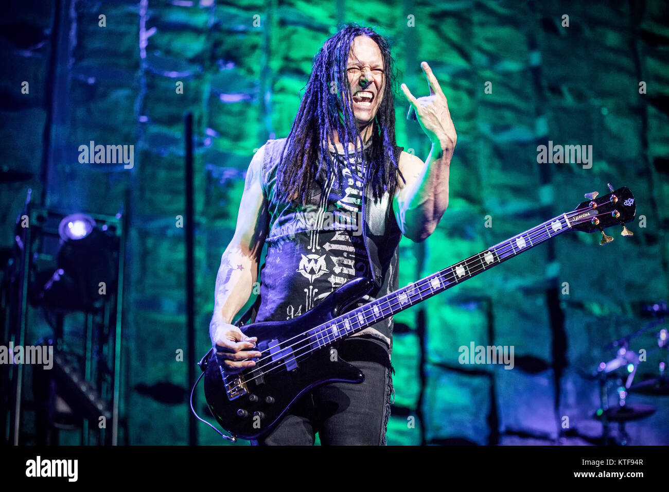 John moyer hi-res stock photography and images - Alamy