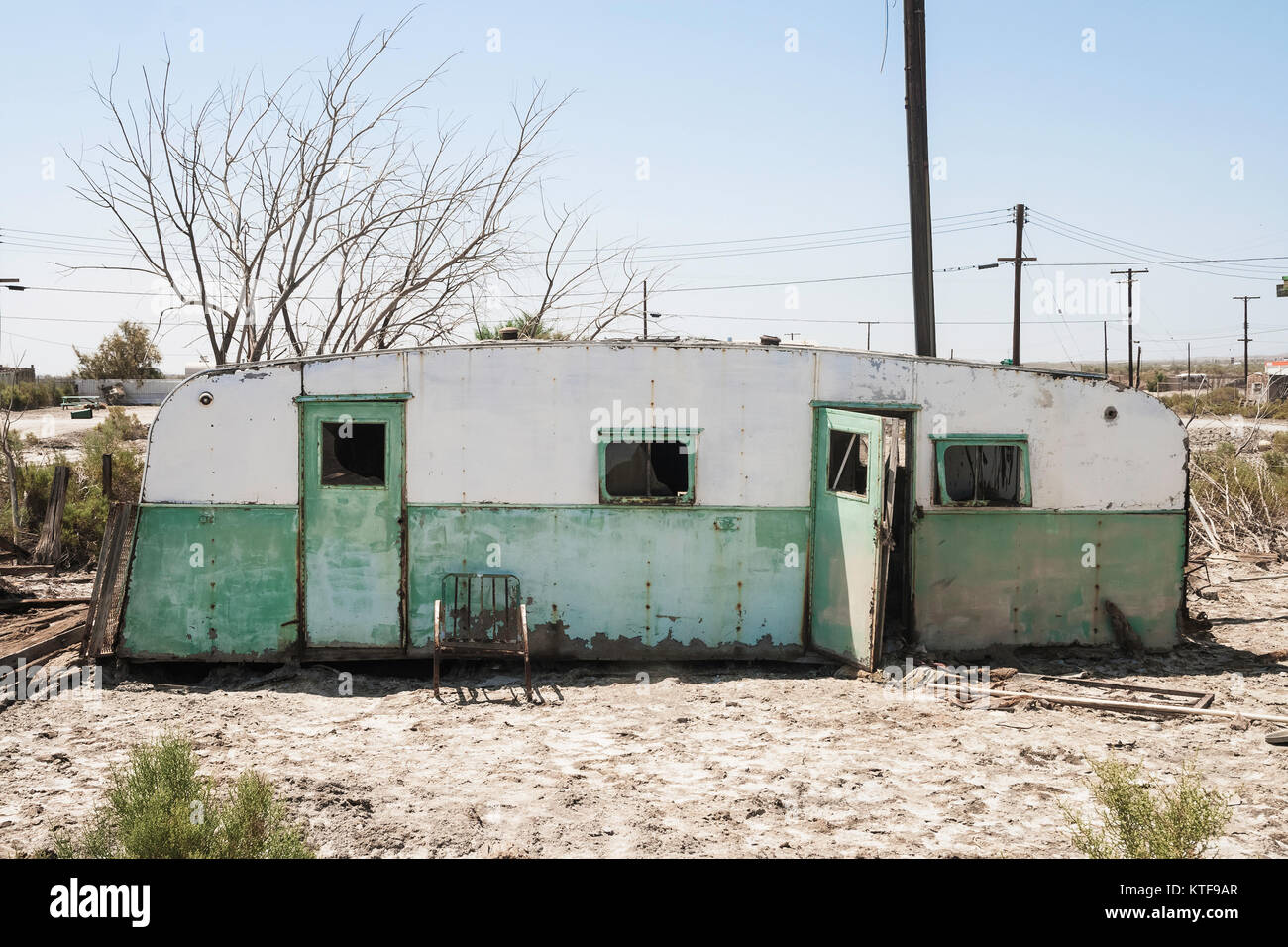 Wrecked caravan hi-res stock photography and images - Alamy