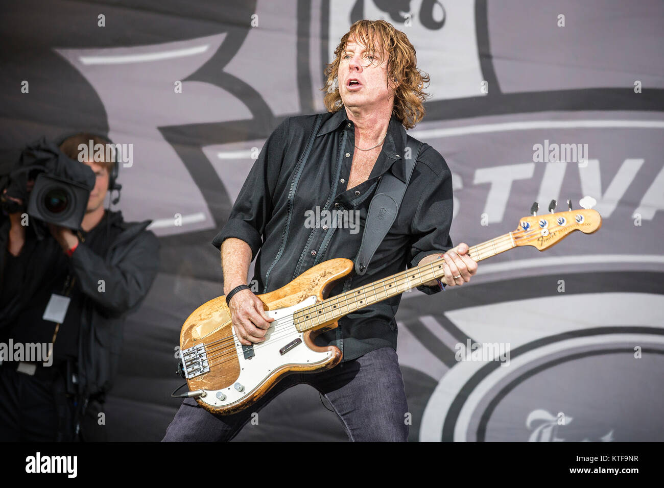 Jeff Pilson Rockstar