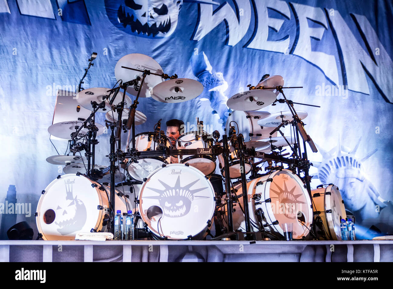Helloween band hi-res stock photography and images - Alamy