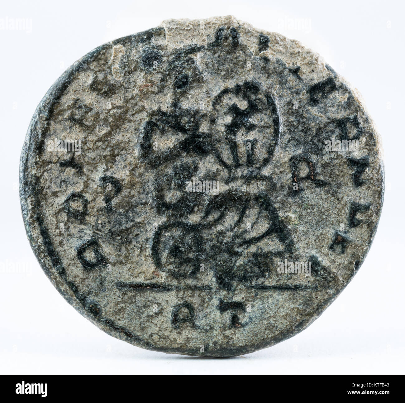 Bronze roman coin constantinus ii hi-res stock photography and images ...