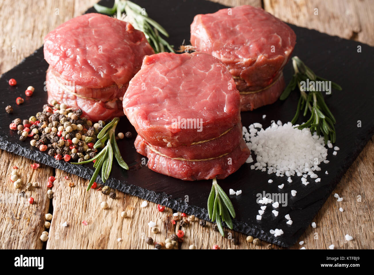 Raw filet mignon hi-res stock photography and images - Alamy
