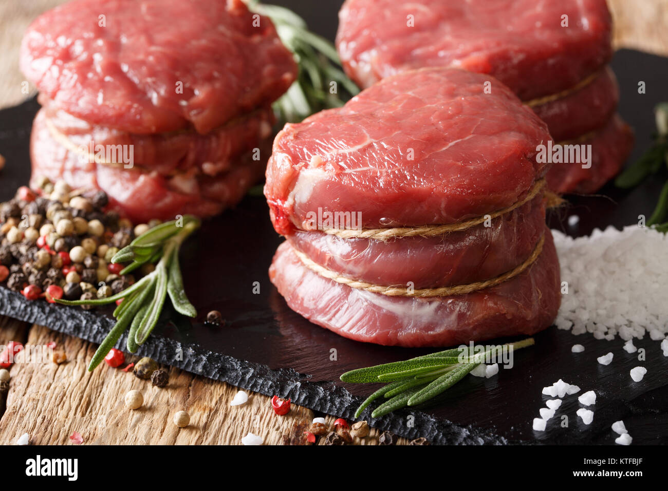 Raw filet mignon hi-res stock photography and images - Alamy