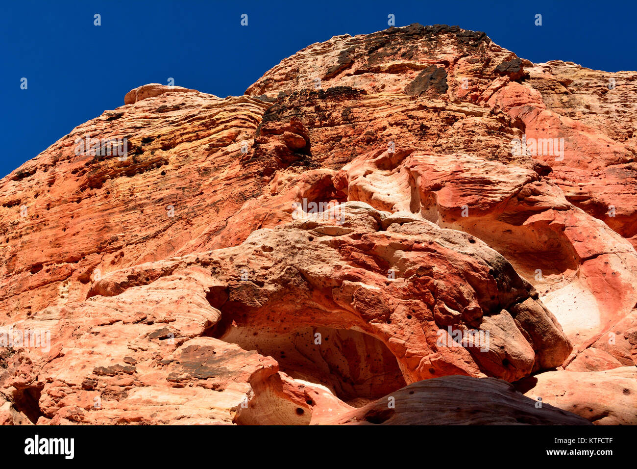 Red colored rocks in Red Rock Canyon national conservation area in ...