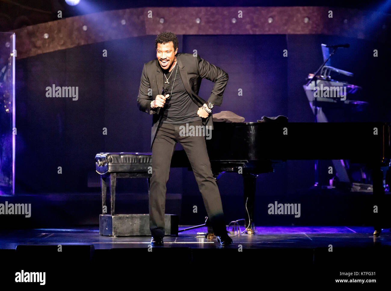 The American singer, songwriter and musician Lionel Richie performs a ...