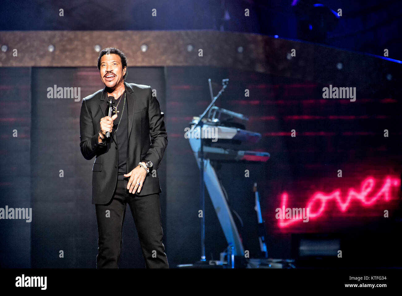 The American singer, songwriter and musician Lionel Richie performs a ...