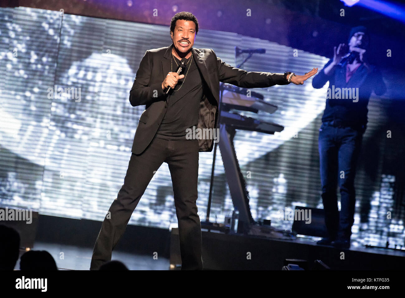The American singer, songwriter and musician Lionel Richie performs a ...