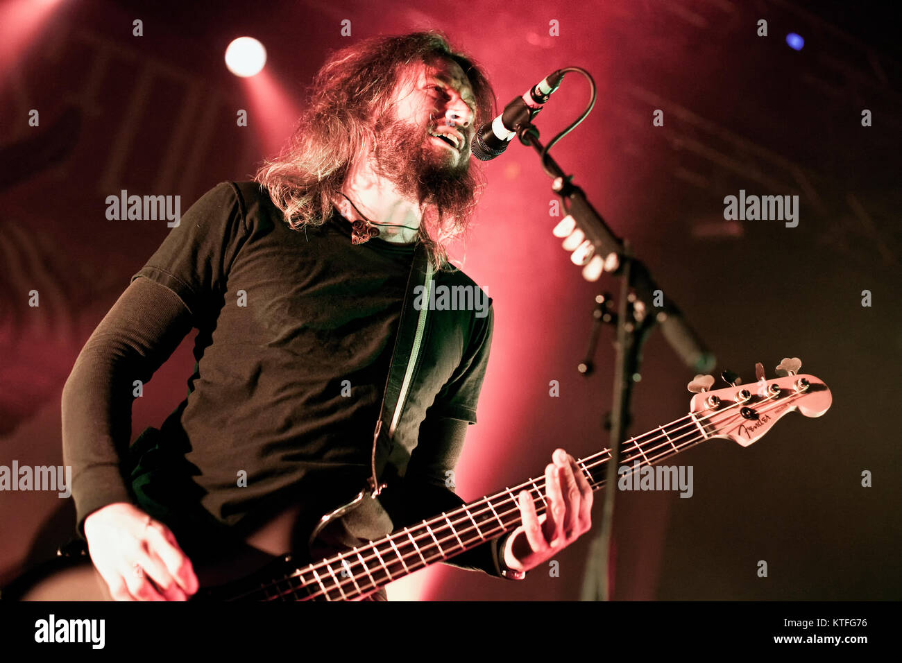 Troy sanders bassist singer mastodon live hi-res stock photography and ...