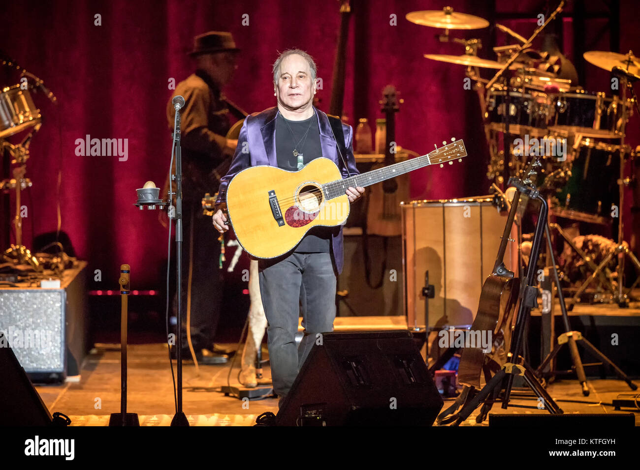 The American singer and songwriter Paul Simon performs a live concert ...