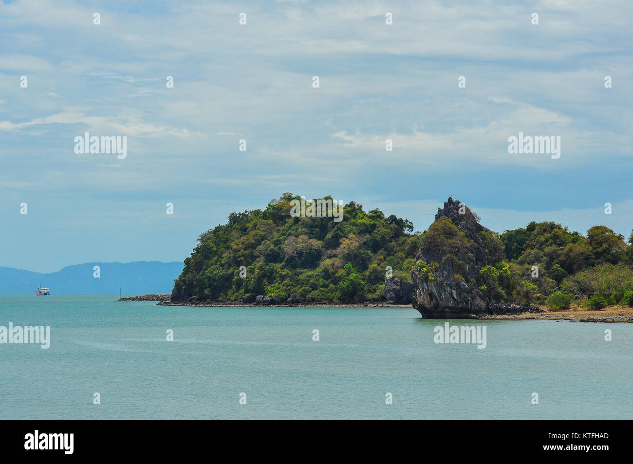 Koh samui thailand maenam beach hi-res stock photography and images - Alamy