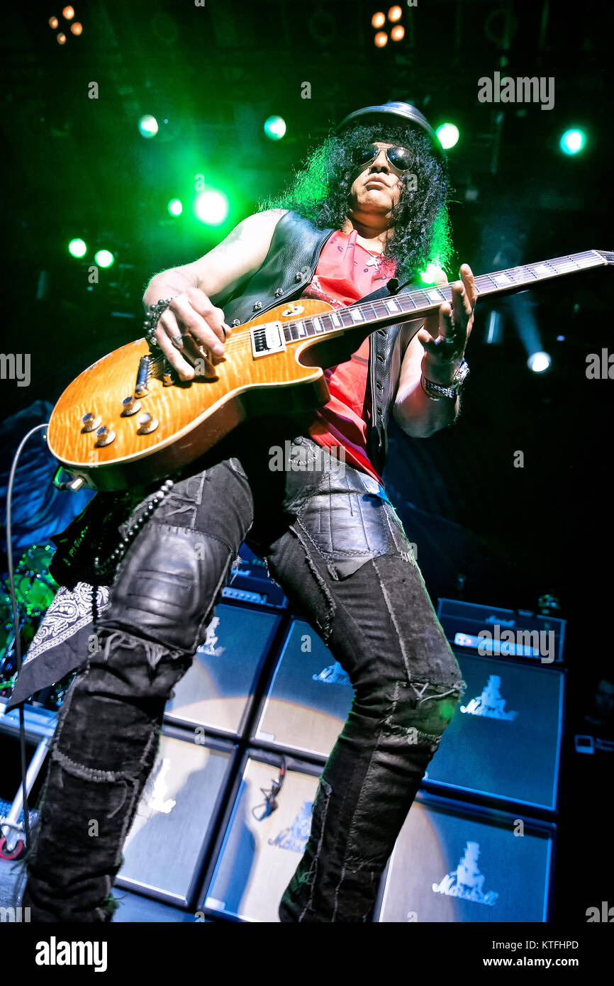 Slash live hi-res stock photography and images - Alamy