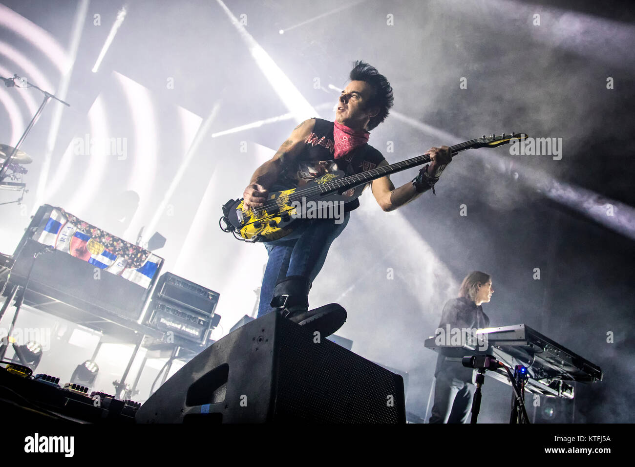 Cure band hi-res stock photography and images - Alamy